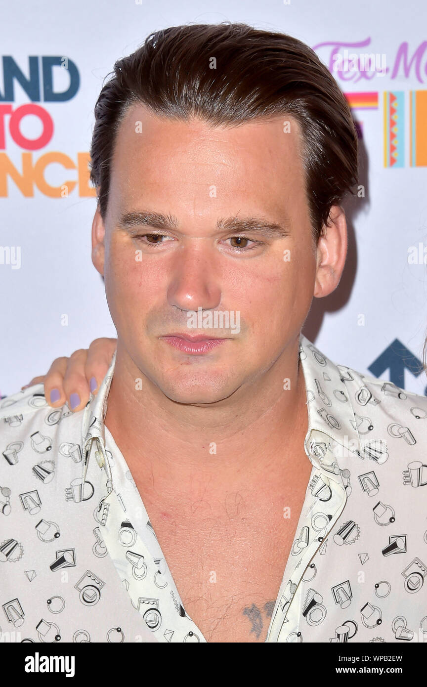 Sean Stewart attending the Farrah Fawcett Foundation's Tex-Mex Fiesta ...