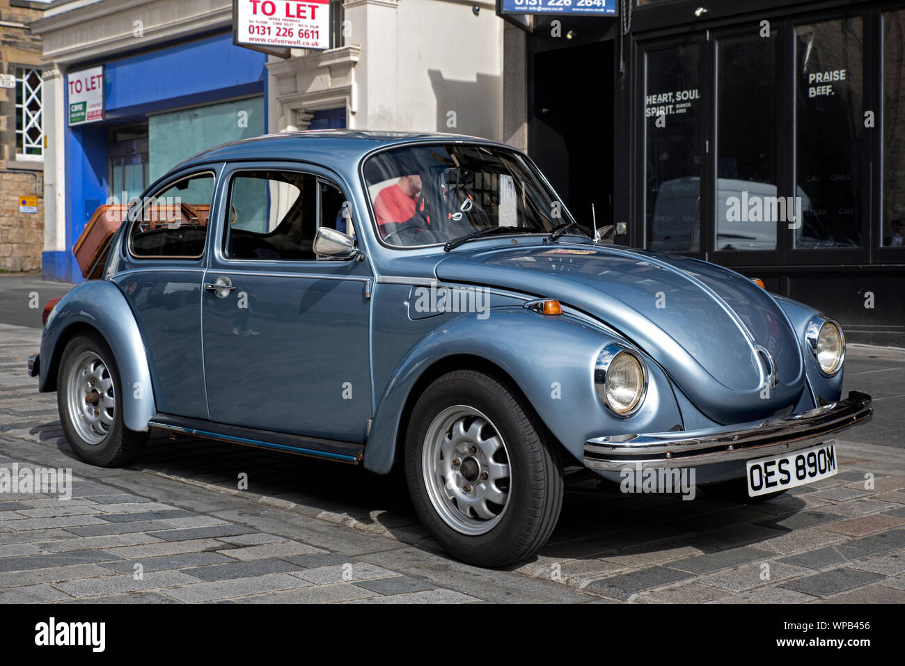 1974 vw beetle hi-res stock photography and images - Alamy