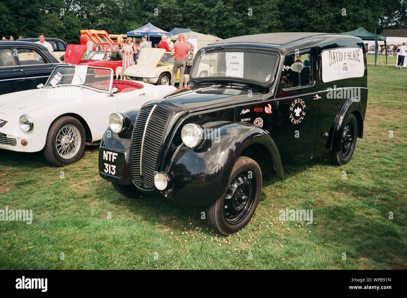 1951 morris z van on display hi-res stock photography and images - Alamy