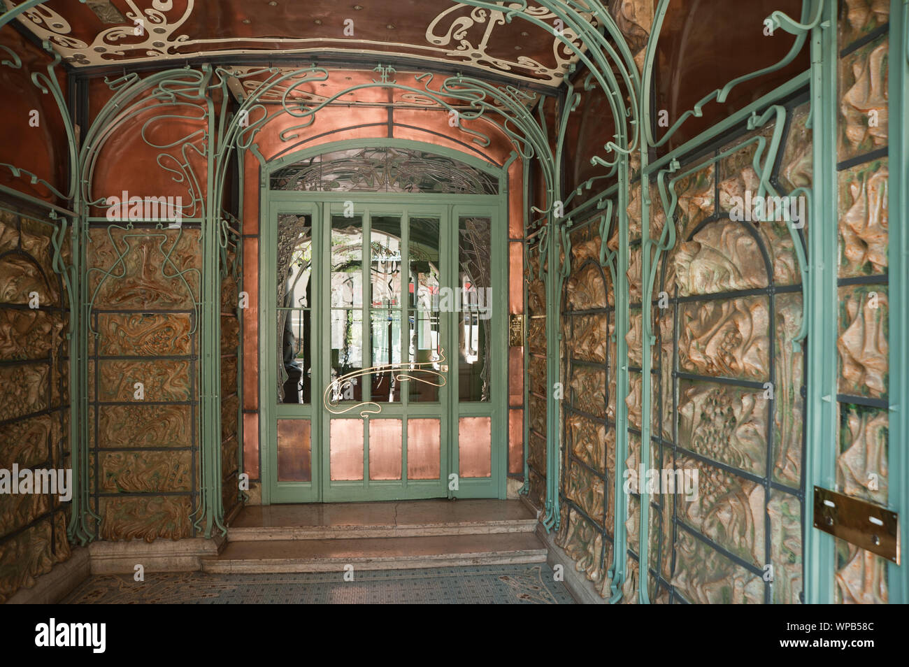 Paris, Architektur, Hector Guimard, Castel Beranger, 14 Rue La Fontaine ...