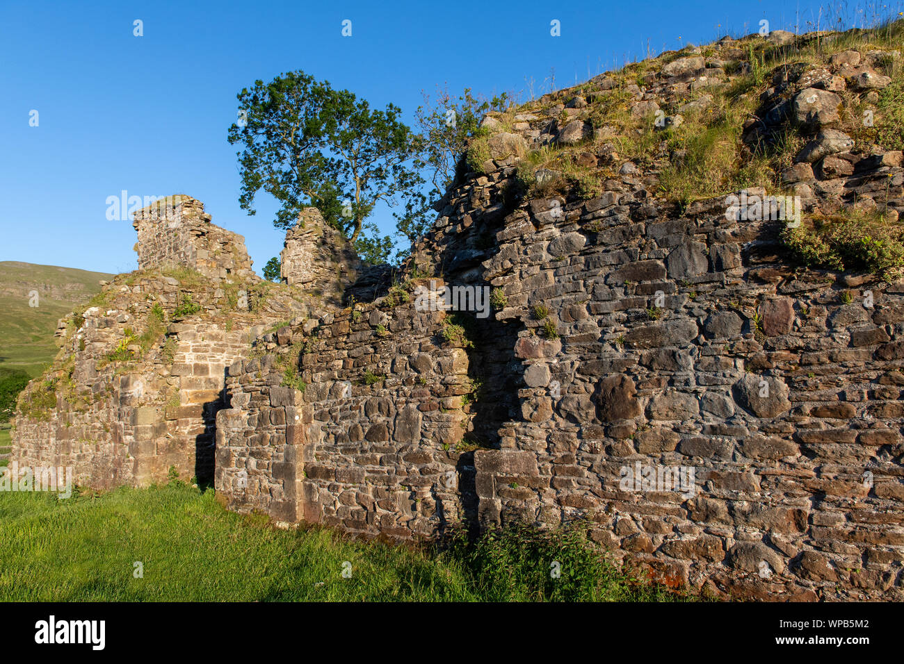 King arthur castle hi-res stock photography and images - Alamy