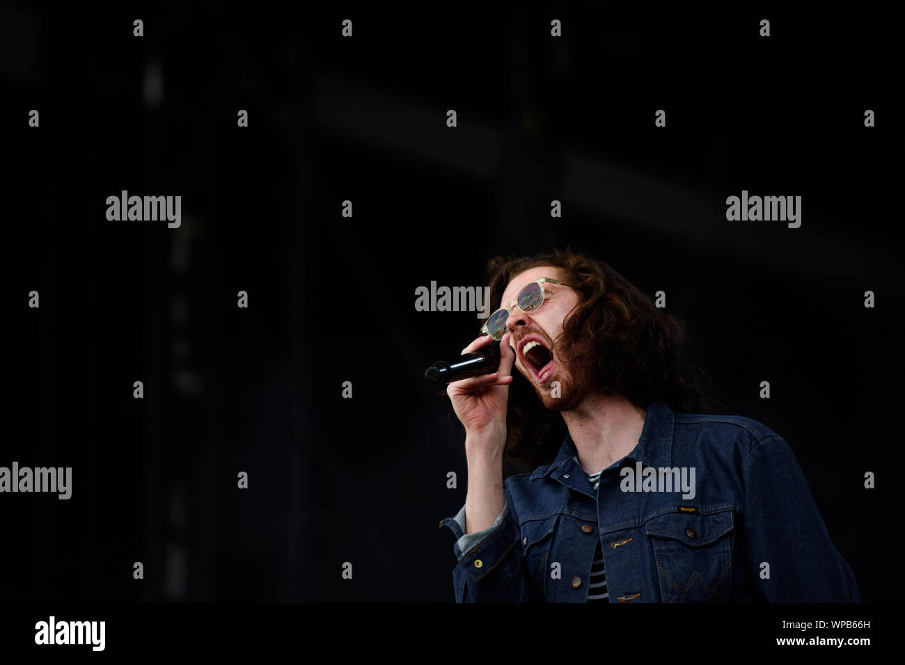 Berlin, Germany. 08th Sep, 2019. Hozier, musician, sings on a stage at ...