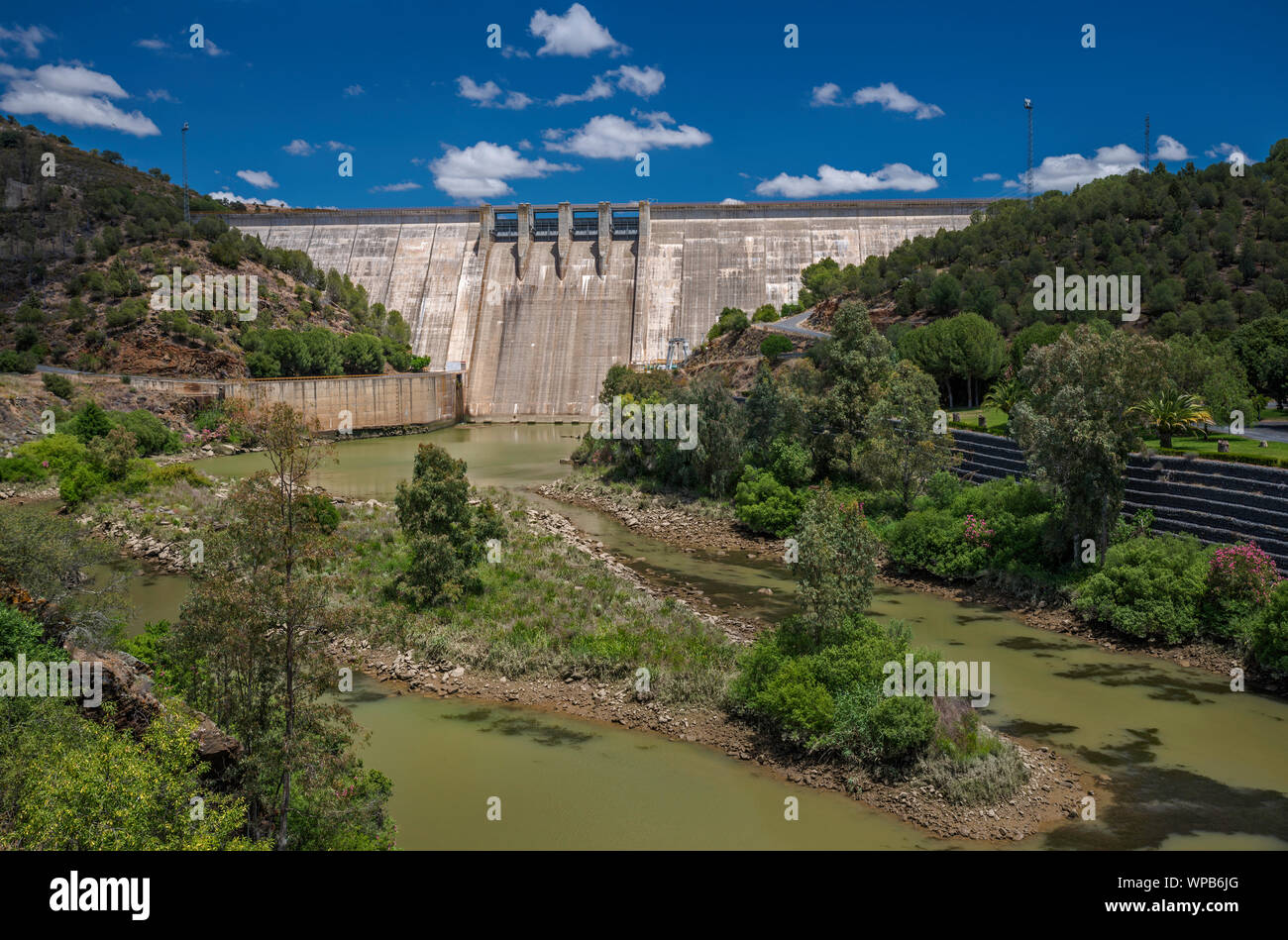 Guadiana river dam hi-res stock photography and images - Alamy