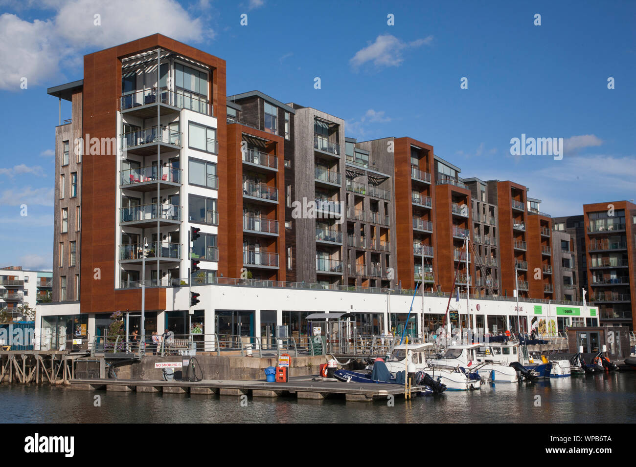 Portishead quay hi-res stock photography and images - Alamy