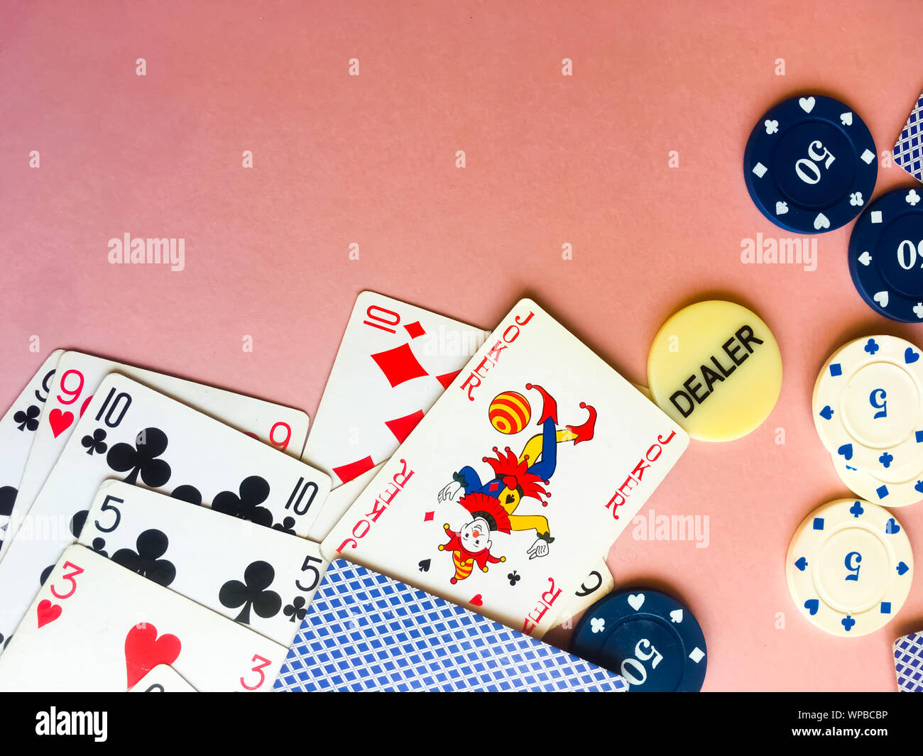 Pink deck cards hi-res stock photography and images - Alamy