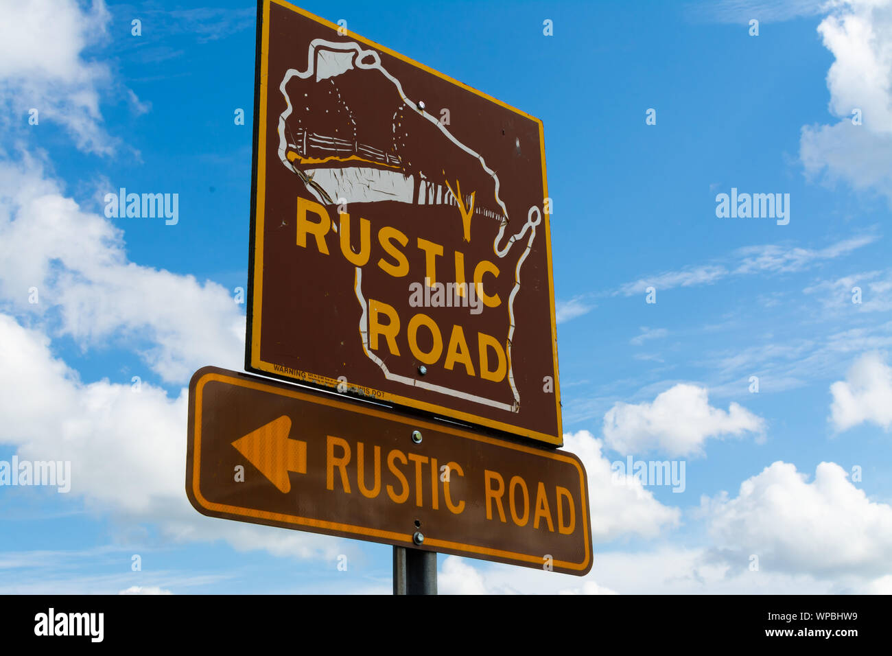 Wisconsin state road sign hi-res stock photography and images - Alamy