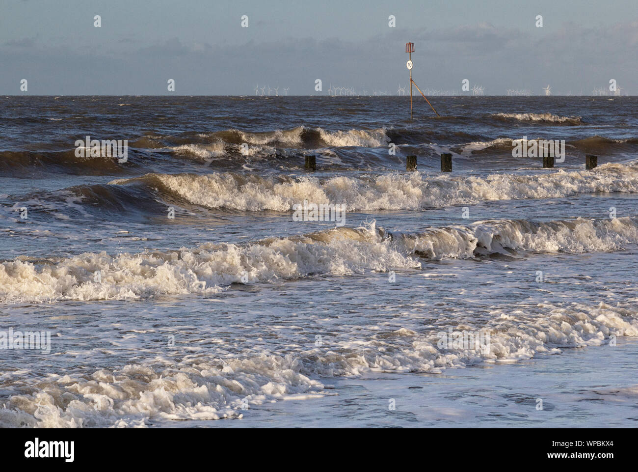 Sea sculpture, breaking waves and water Stock Photo - Alamy