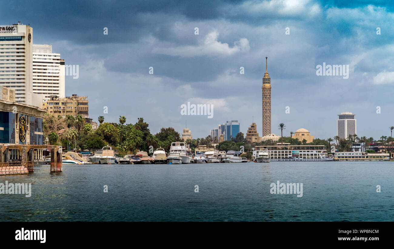 Cairo nile skyline hi-res stock photography and images - Alamy