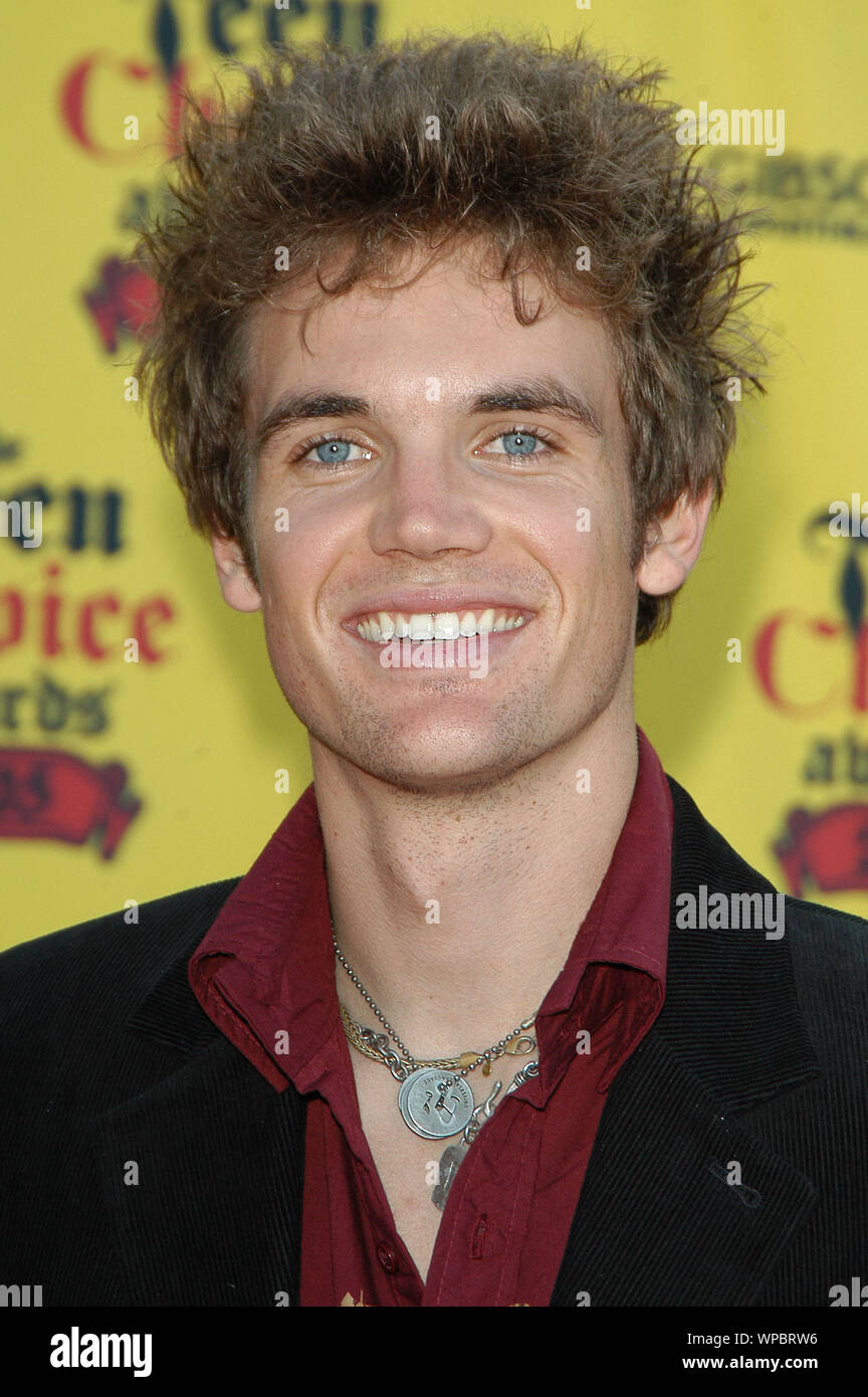 Tyler Hilton at The 2005 Teen Choice Awards - Arrivals held at the ...