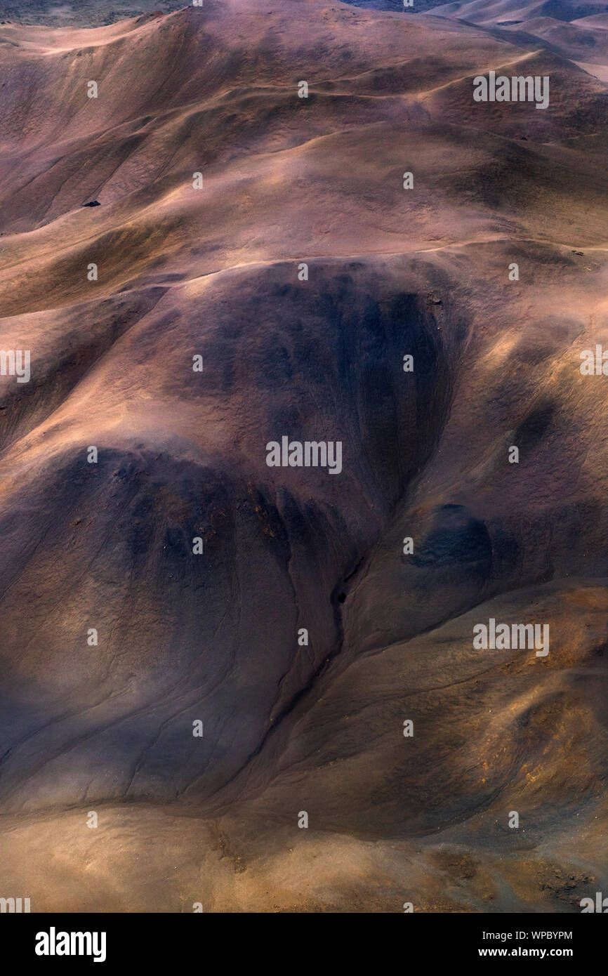 Wavy field hi-res stock photography and images - Alamy