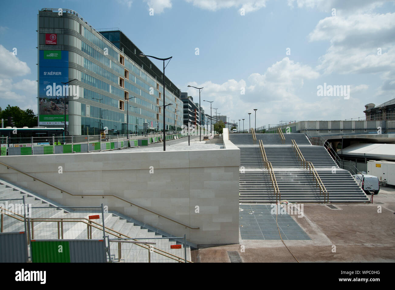 Paris, Stadtentwicklungsgebiet Rive Gauche, Avenue de France - Paris ...