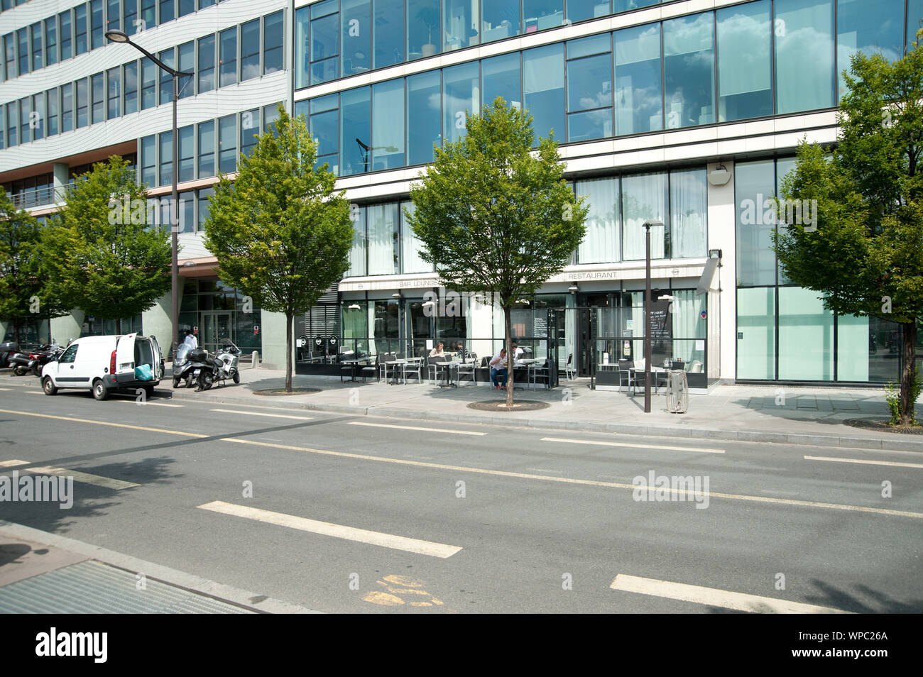 Paris, Stadtentwicklungsgebiet Rive Gauche, Avenue de France - Paris ...