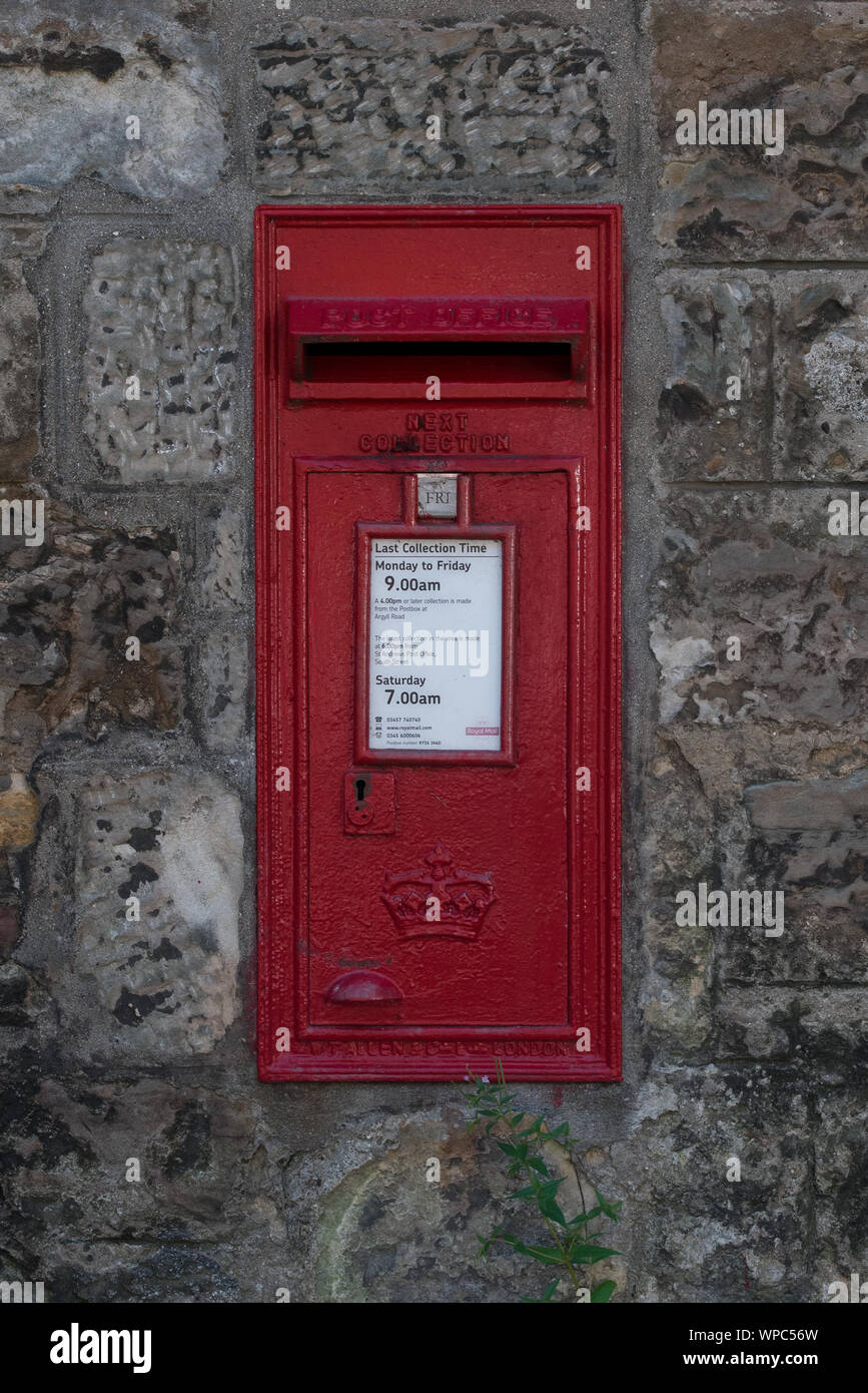 Old fashioned post office hi-res stock photography and images - Alamy