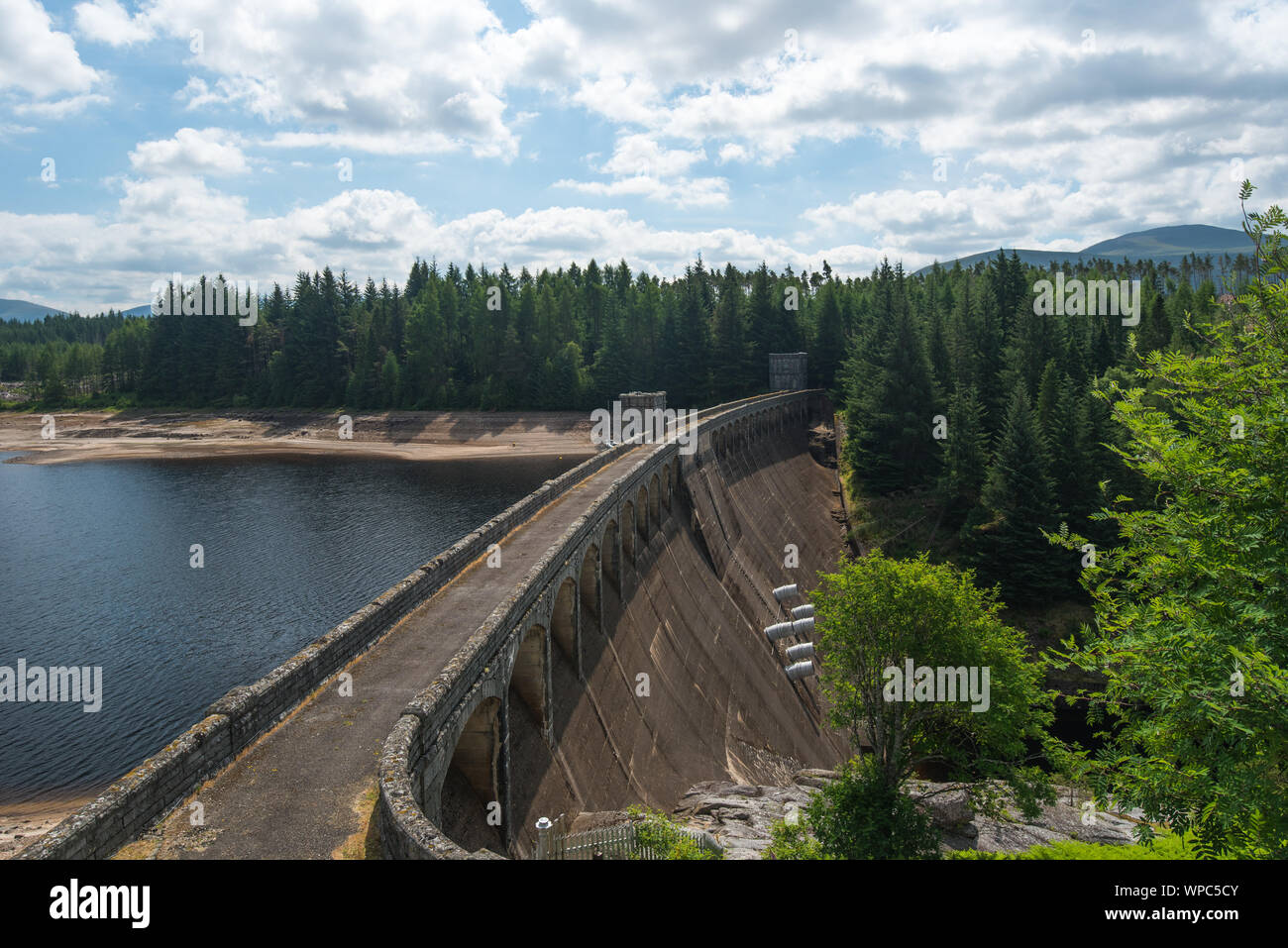 dam with lake Stock Photo - Alamy