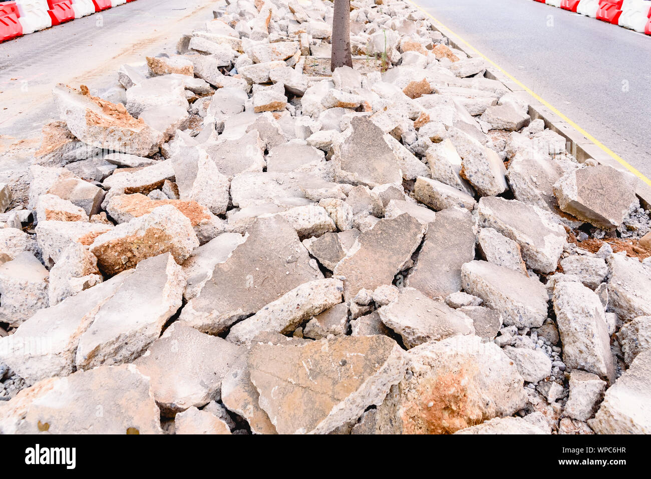 Breaking the build background hi-res stock photography and images - Alamy