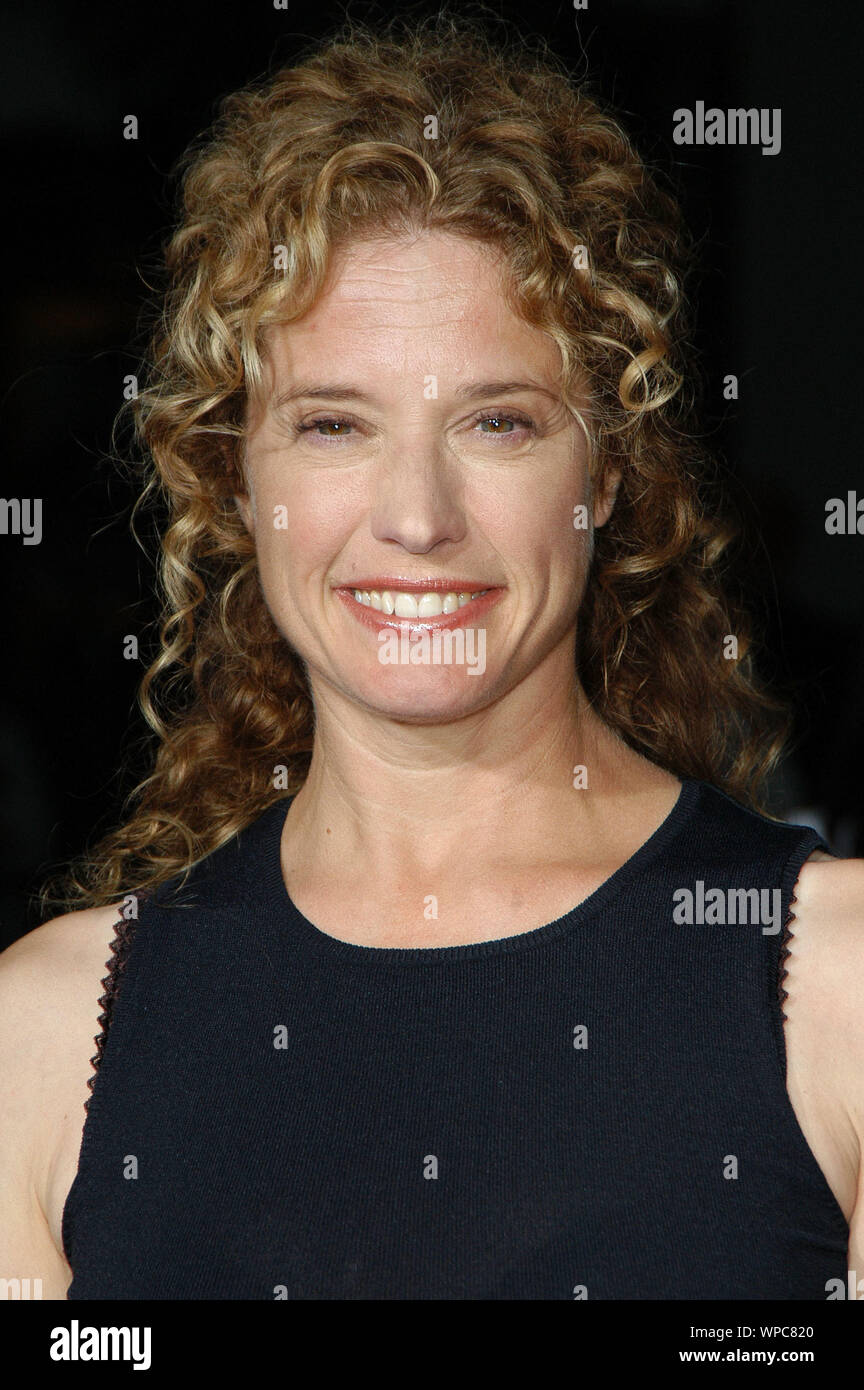 Nancy Travis at the Los Angeles Premiere of "The Man" held at the ...