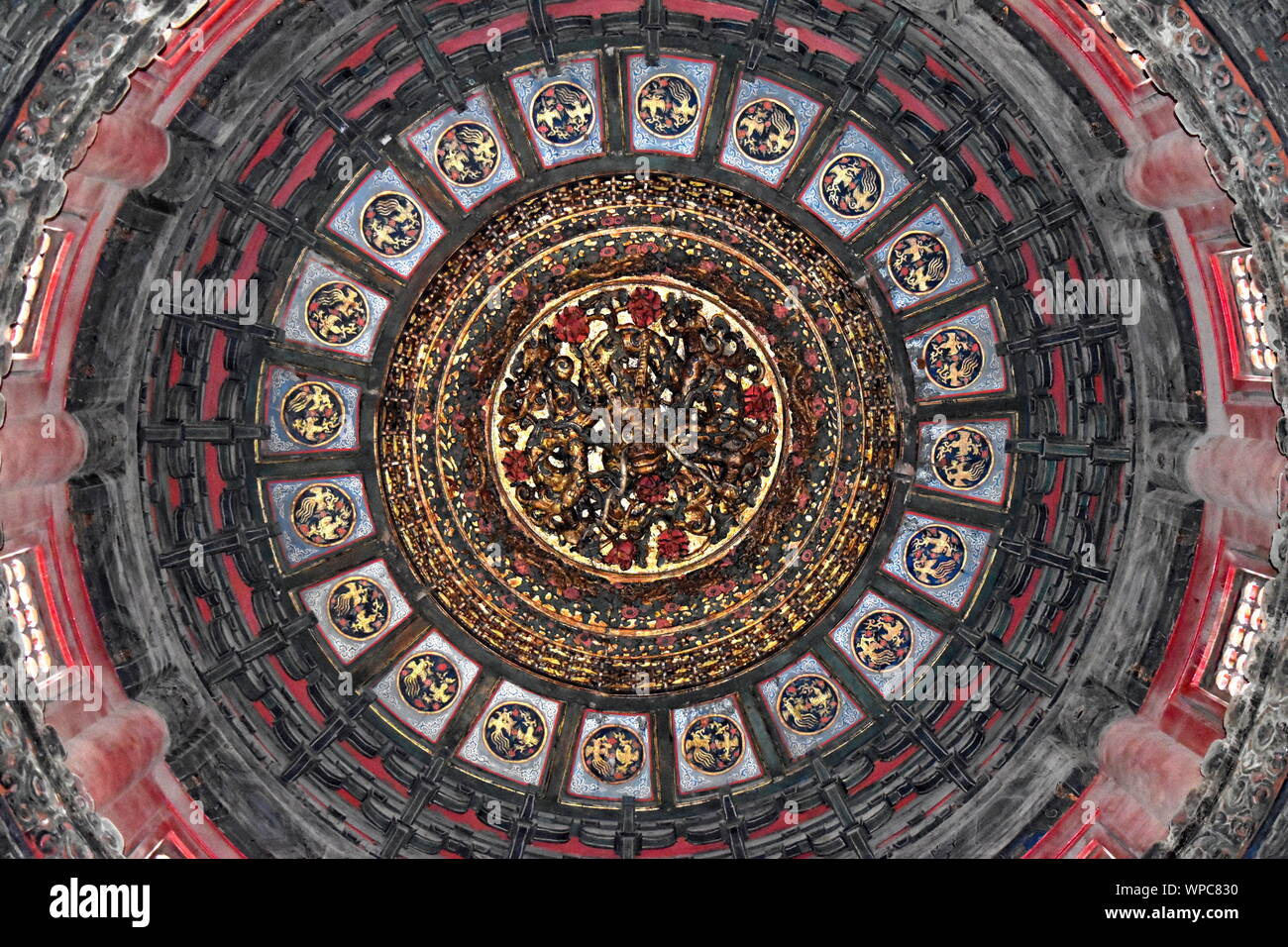 Old Chinese dragon wooden dome carved and colored on Wanchunting ...