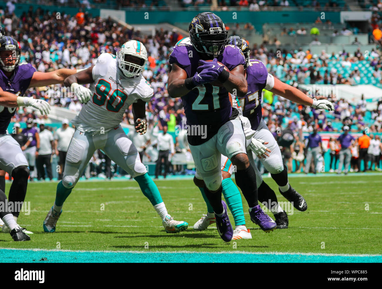 Baltimore ravens running back mark ingram 21 hi-res stock photography ...