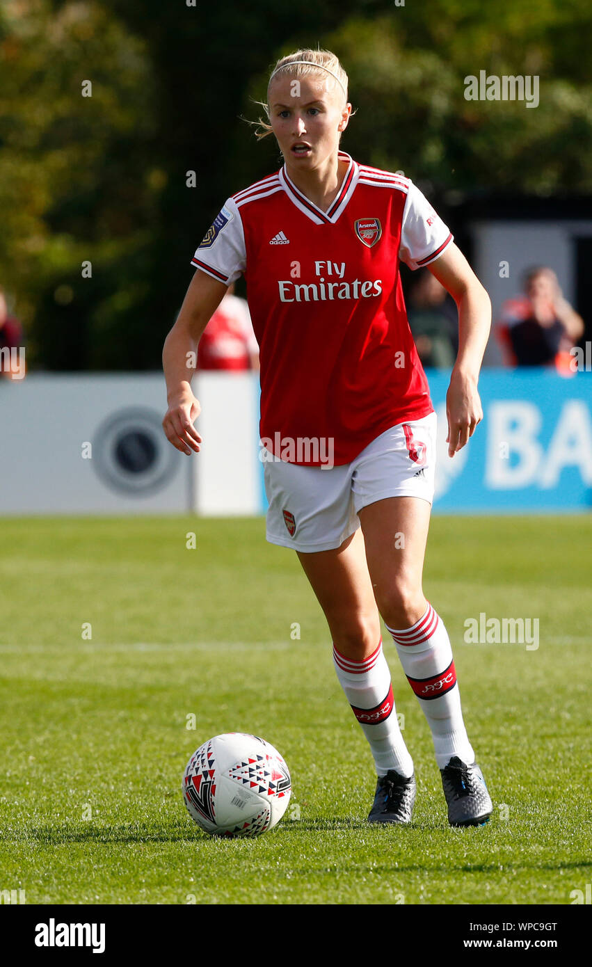 Leah williamson hi-res stock photography and images - Alamy