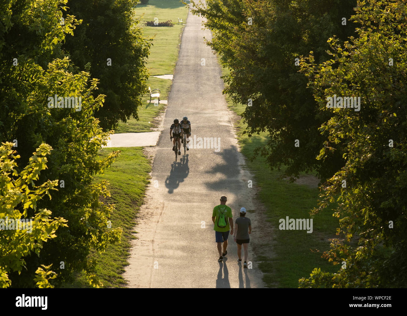 Morningexercise hi-res stock photography and images - Alamy