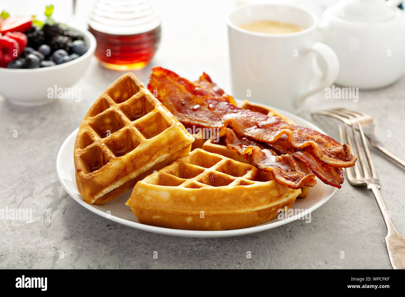 Breakfast plate with waffles and bacon Stock Photo - Alamy