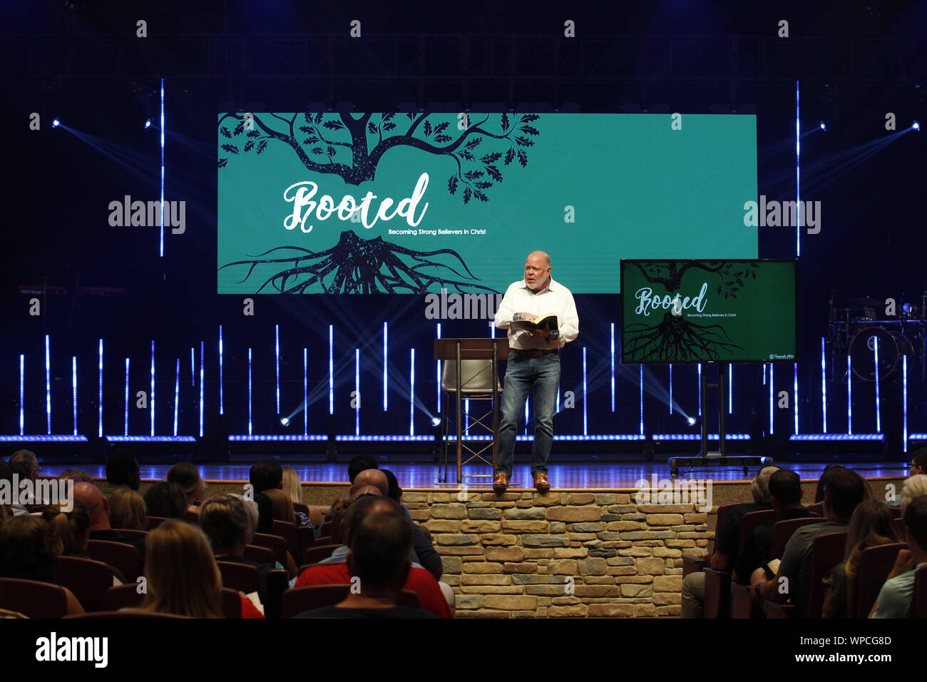 Georgia church congregation hi-res stock photography and images - Alamy