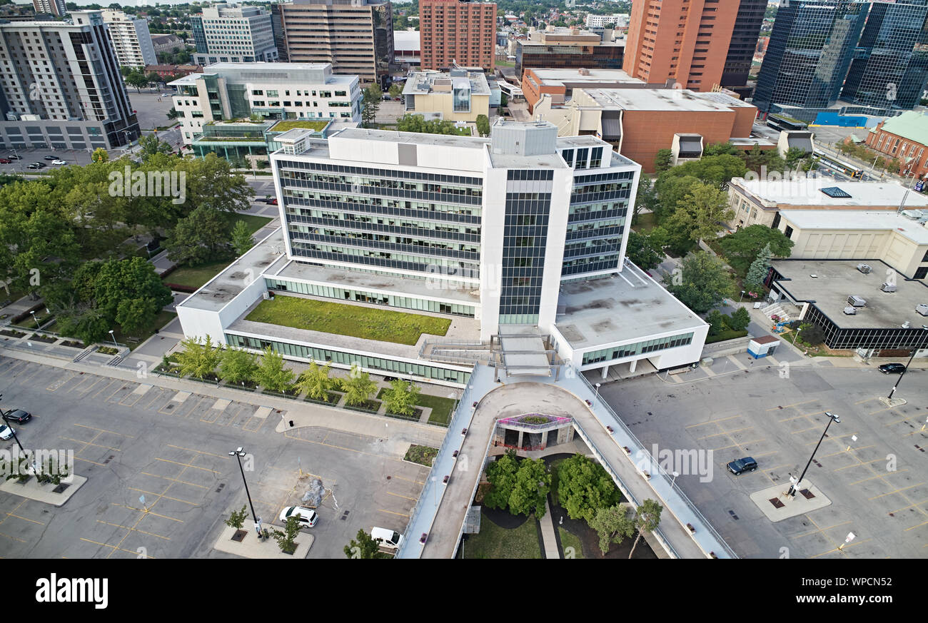 Hamilton ontario city hall hi-res stock photography and images - Alamy