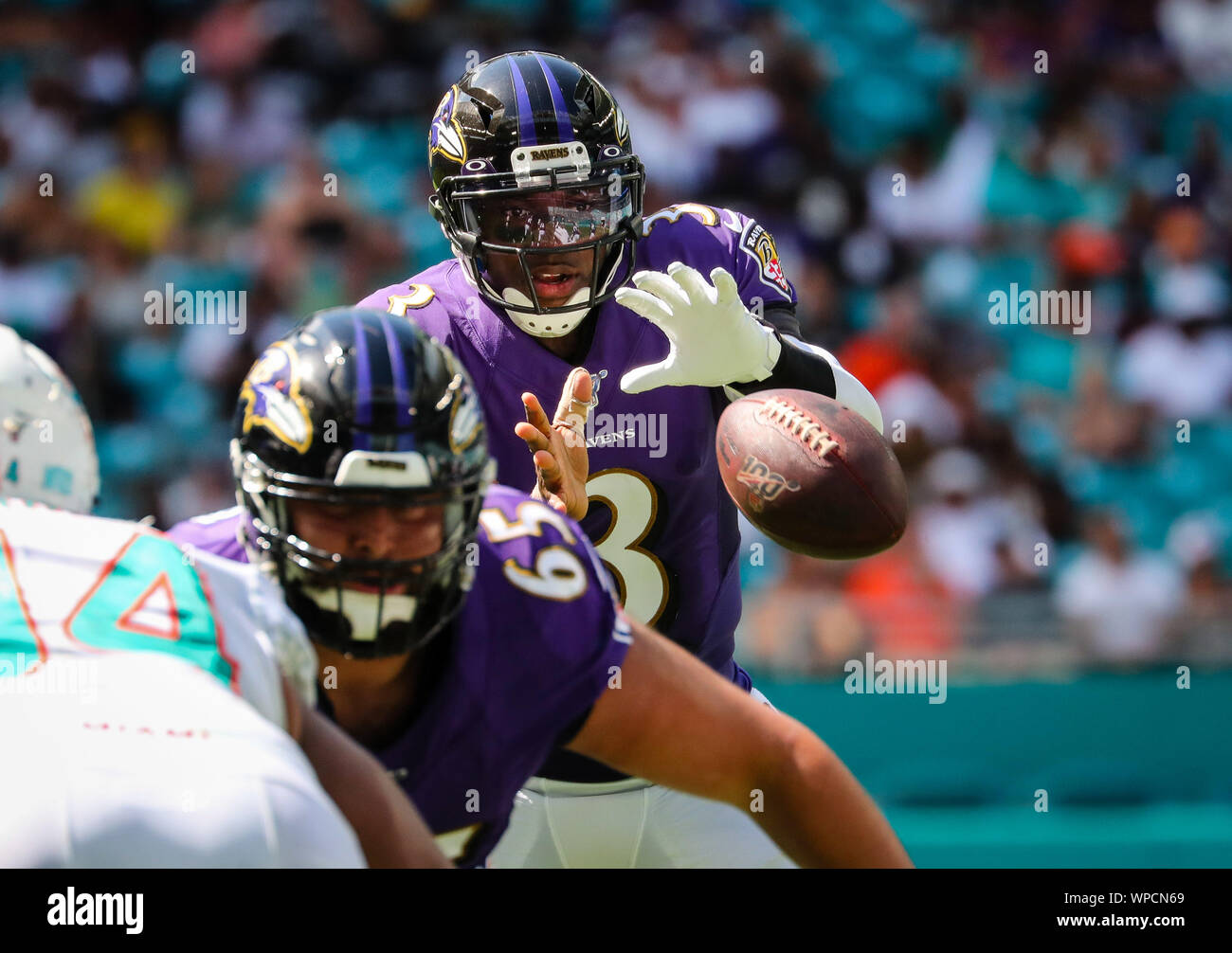 Robert griffin ravens hi-res stock photography and images - Alamy