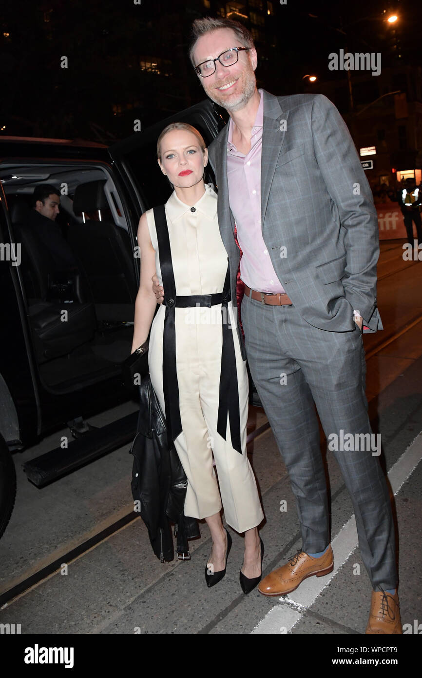Mircea monroe stephen merchant hi-res stock photography and images - Alamy