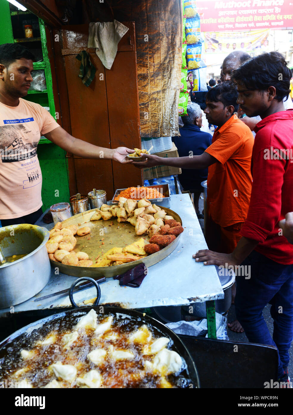 Samosa with tea hi-res stock photography and images - Alamy