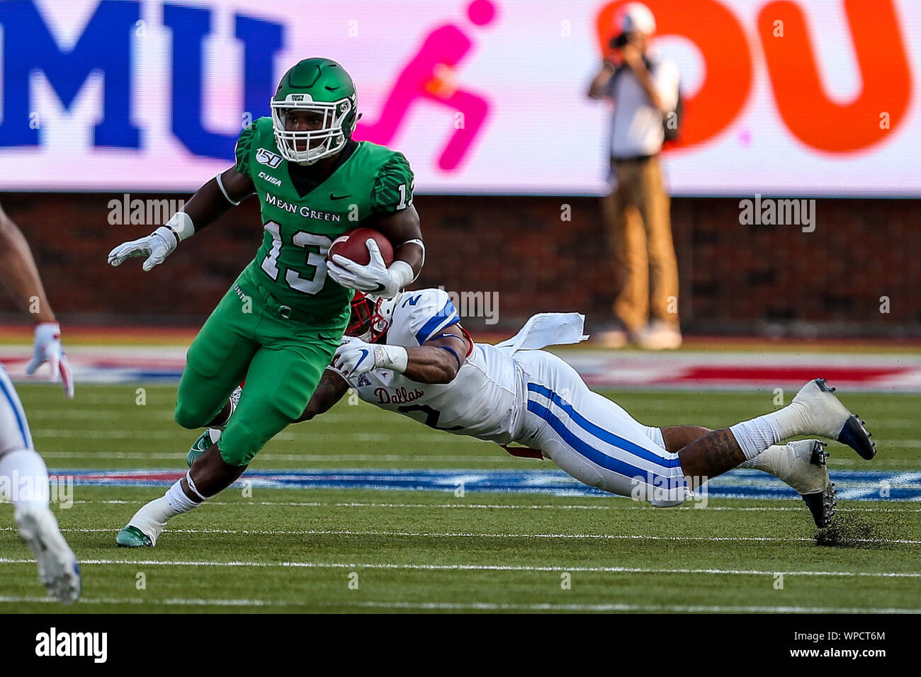 Dallas, Texas, USA. 7th Sep, 2019. North Texas Mean Green running back ...