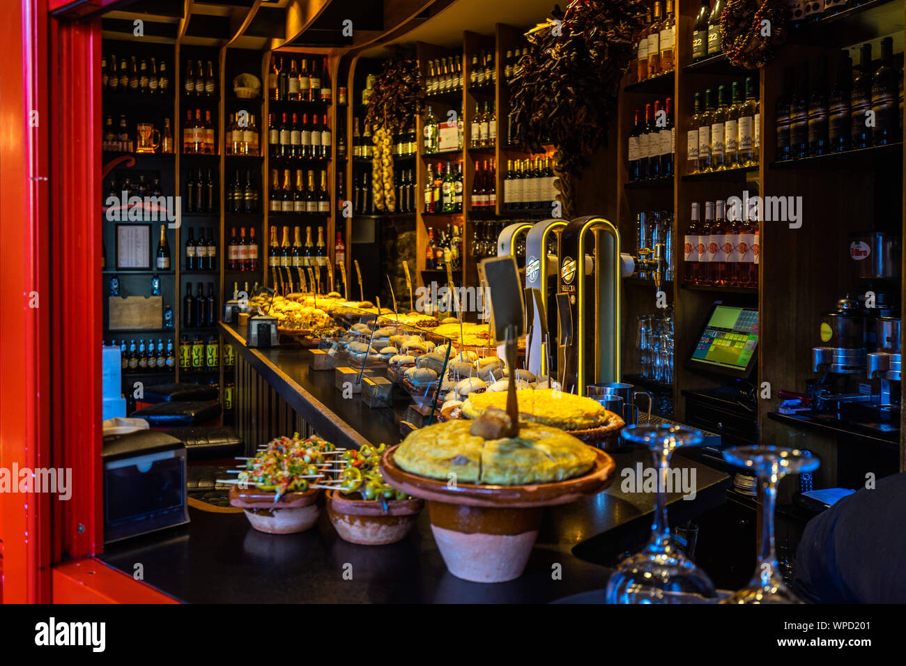 Spanish tapas pinchos hi-res stock photography and images - Alamy