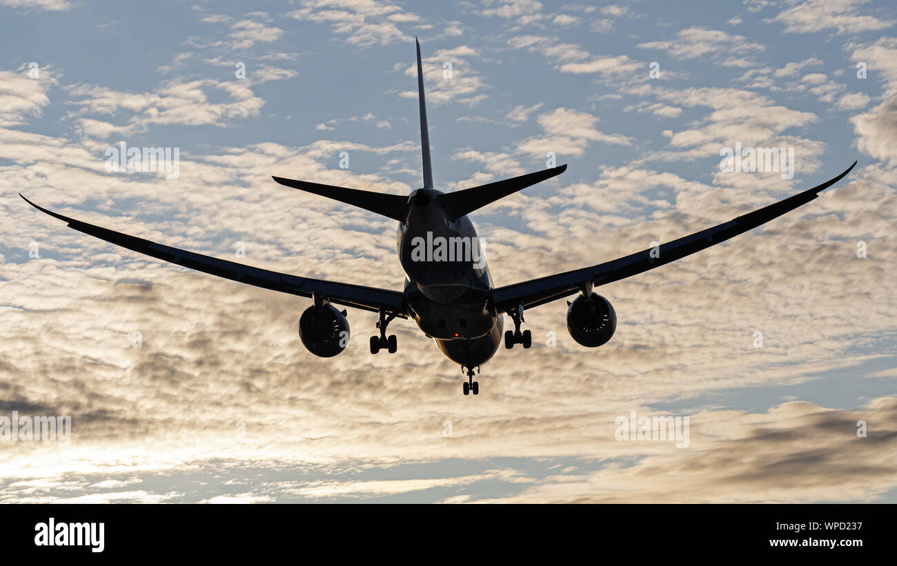 Richmond, British Columbia, Canada. 5th Sep, 2019. A Boeing 787-8 ...