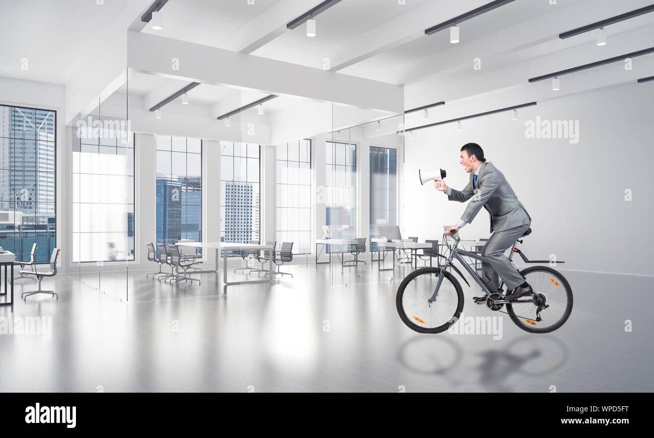 Presentation business suit classroom hi-res stock photography and ...