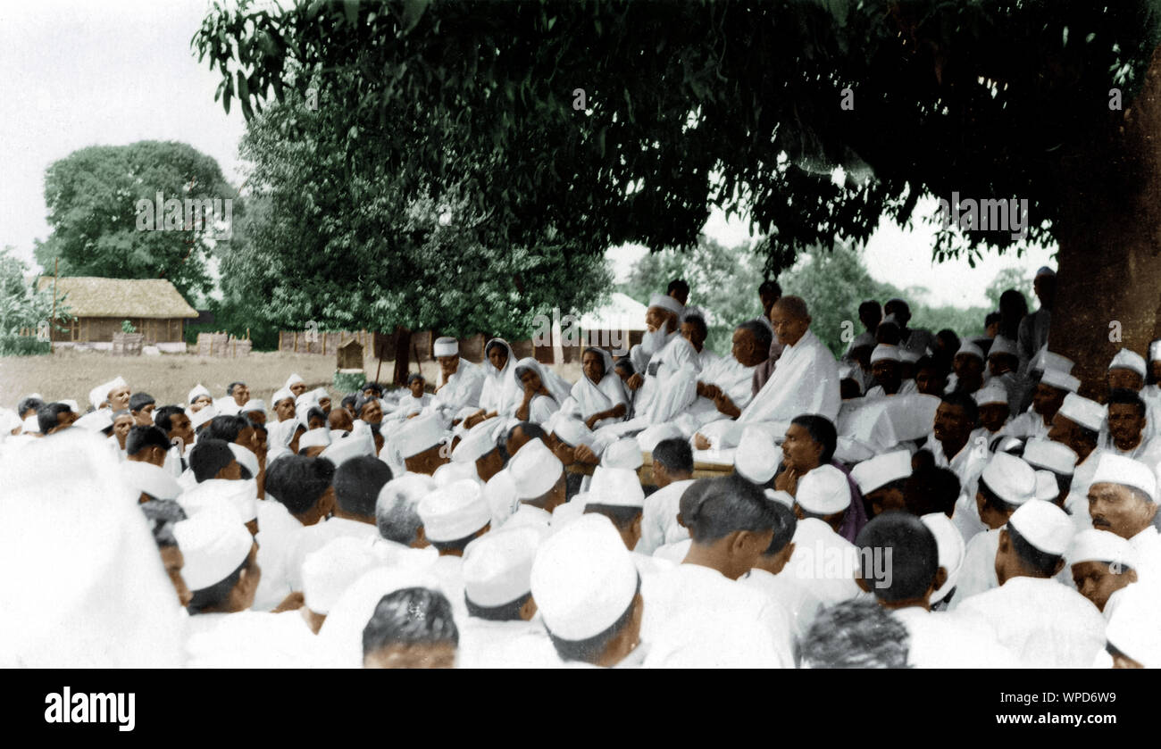 Mahatma Gandhi Salt March 1930 High Resolution Stock Photography and ...