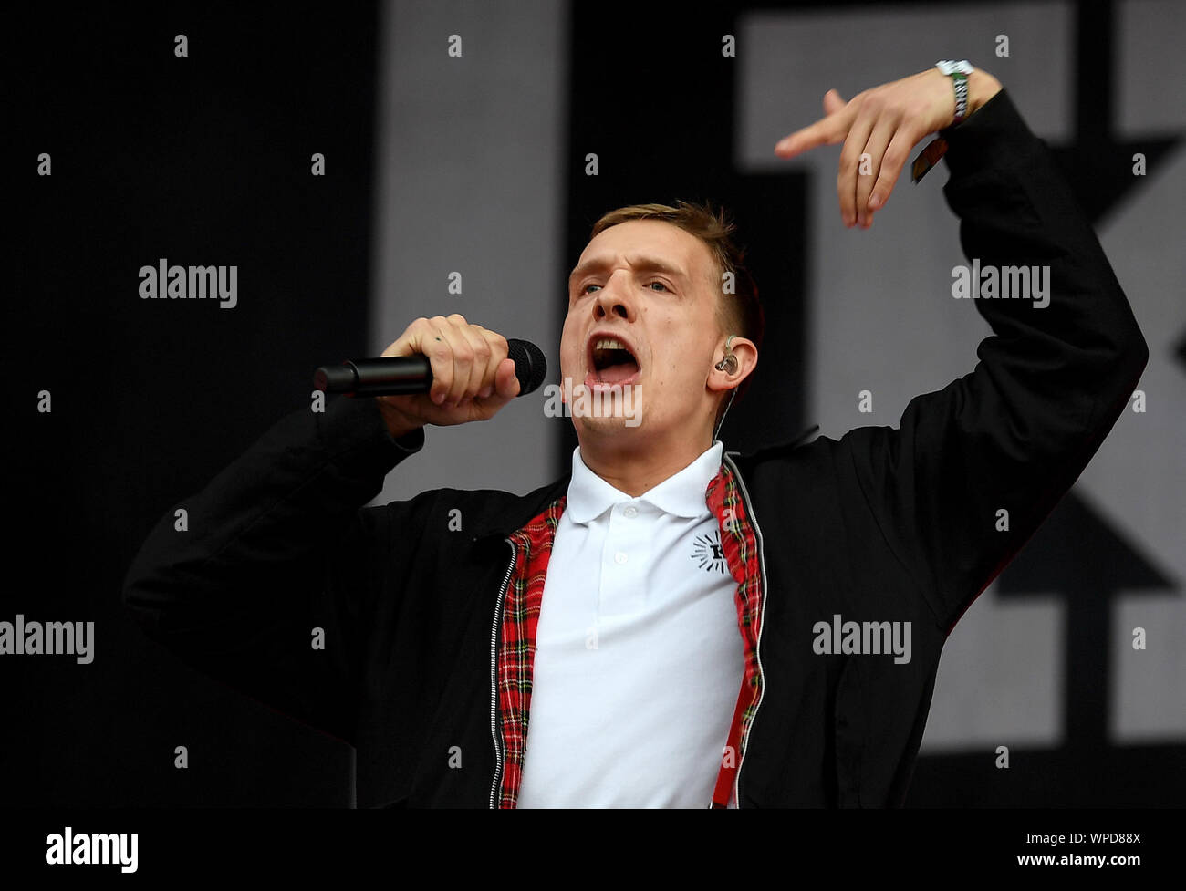 Berlin, Germany. 08th Sep, 2019. Felix Brummer, singer of the band ...