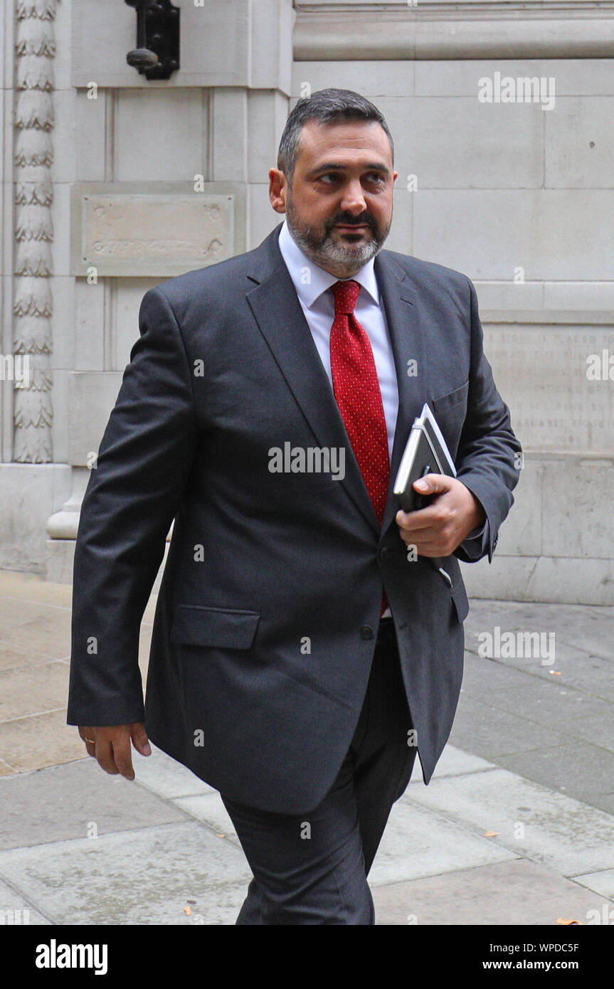 Alex cruz british airways hi-res stock photography and images - Alamy