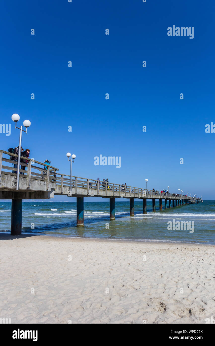 People walking the Seebrucke sea bridge in Binz on Rugen island ...