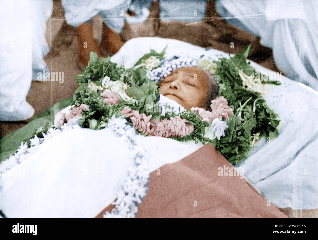Dead Body Of Mahatma Gandhi