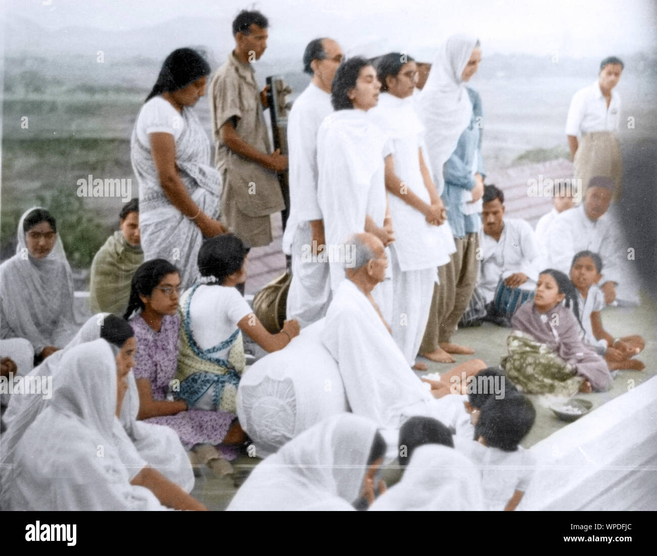 Mahatma Gandhi at prayer meeting roof of Parnakuti, Poona, Pune ...