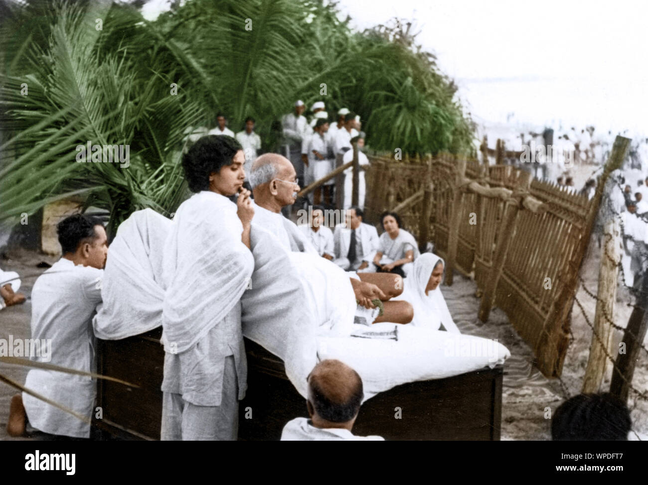 Mahatma Gandhi at evening prayer, Bombay, Mumbai, Maharashtra, India ...