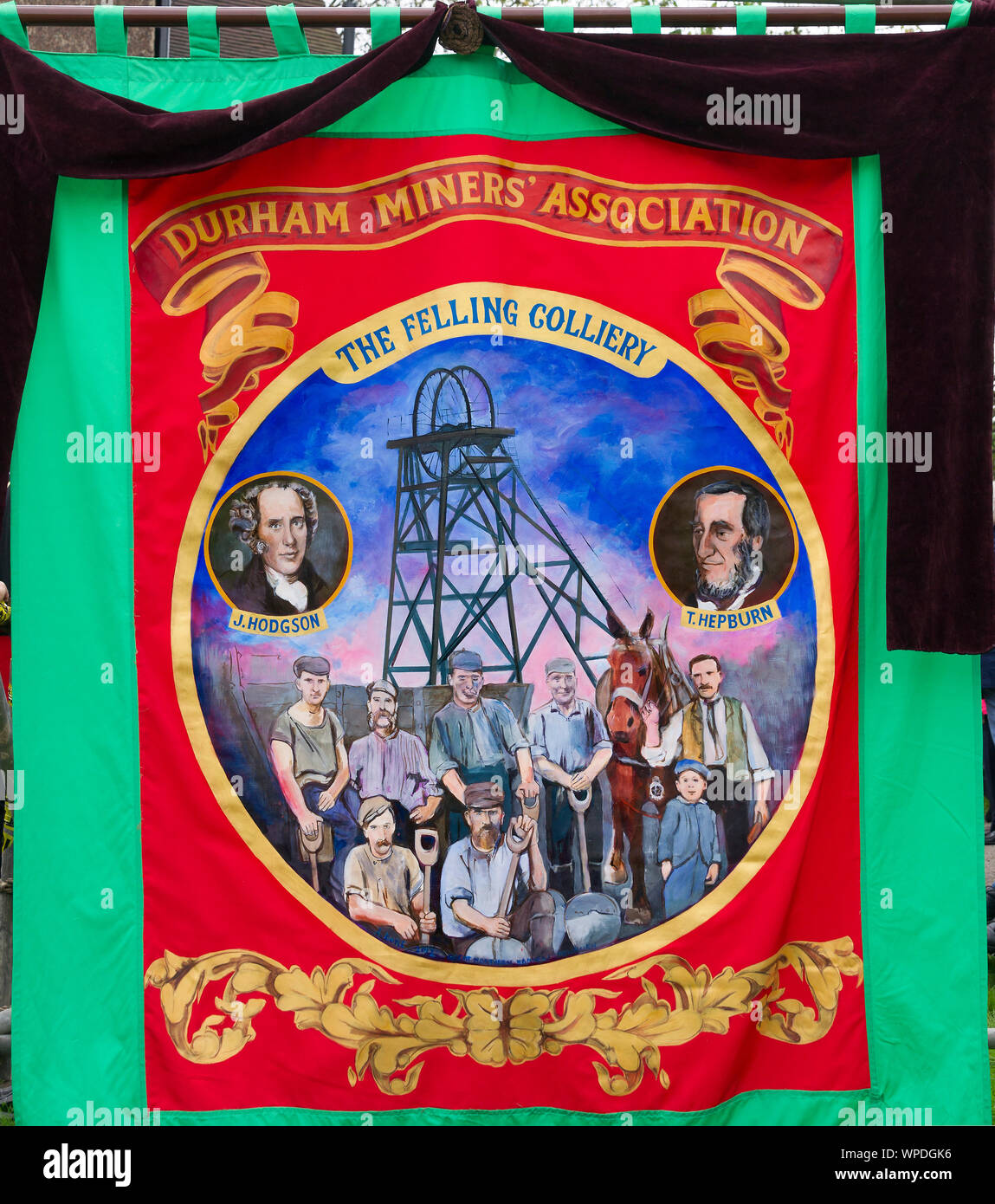 Felling band hi-res stock photography and images - Alamy