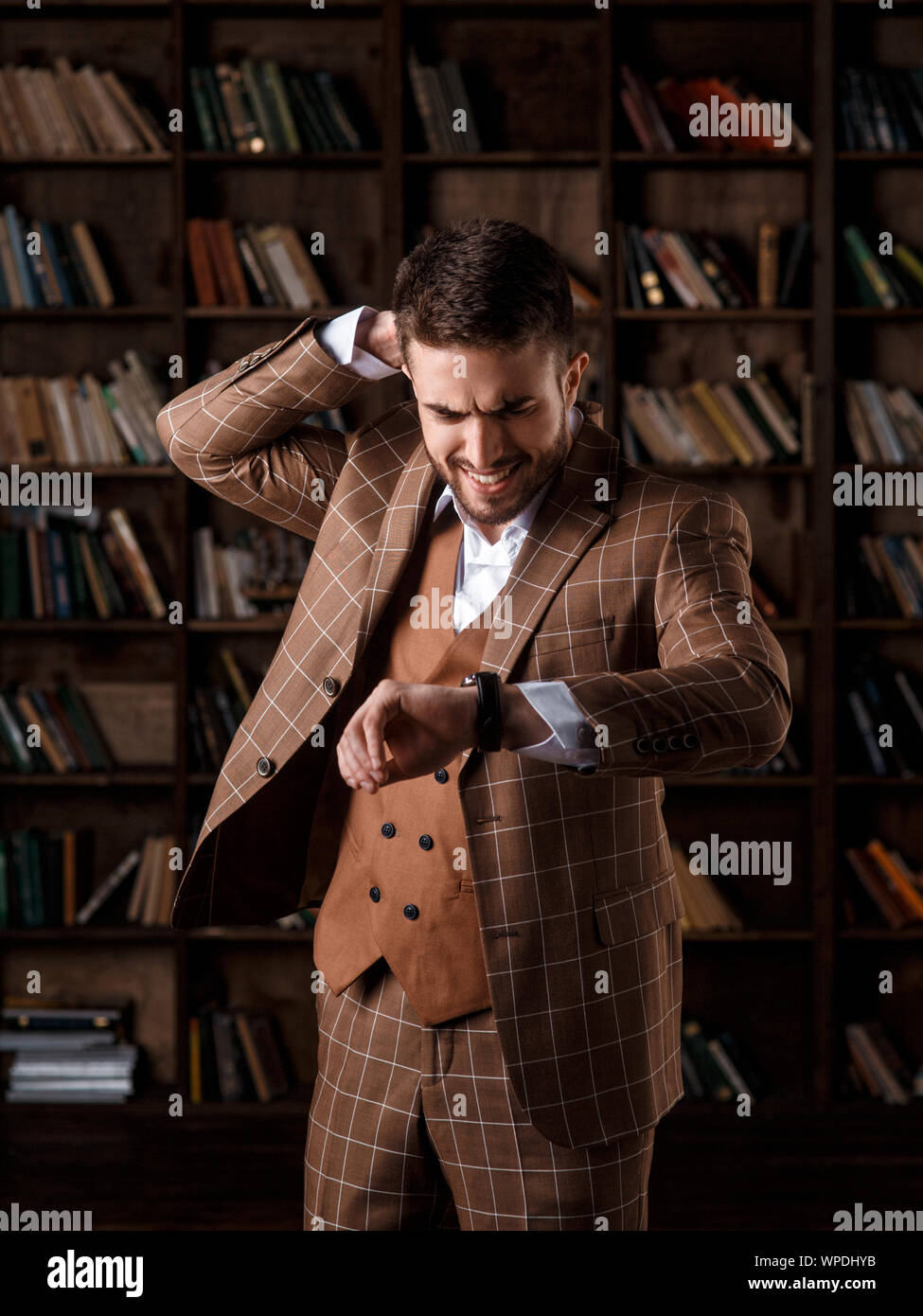 Corporate suit library hi-res stock photography and images - Alamy