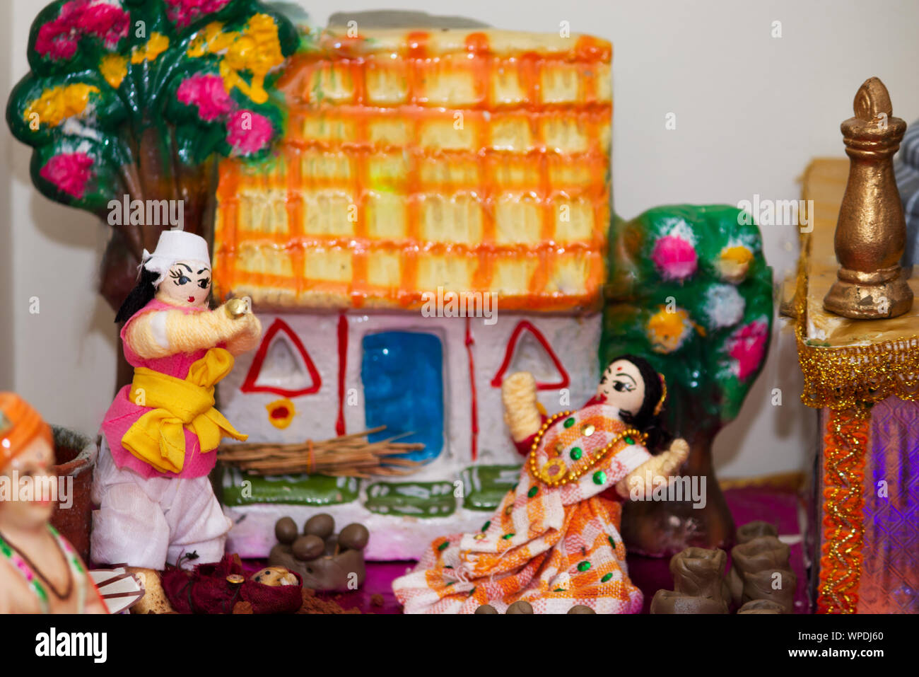 Dasara toy festival hi-res stock photography and images - Alamy