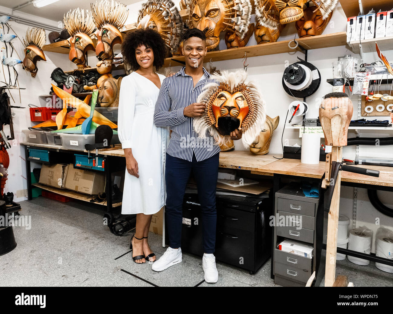 Nala and simba lion king 2019 hi-res stock photography and images - Alamy