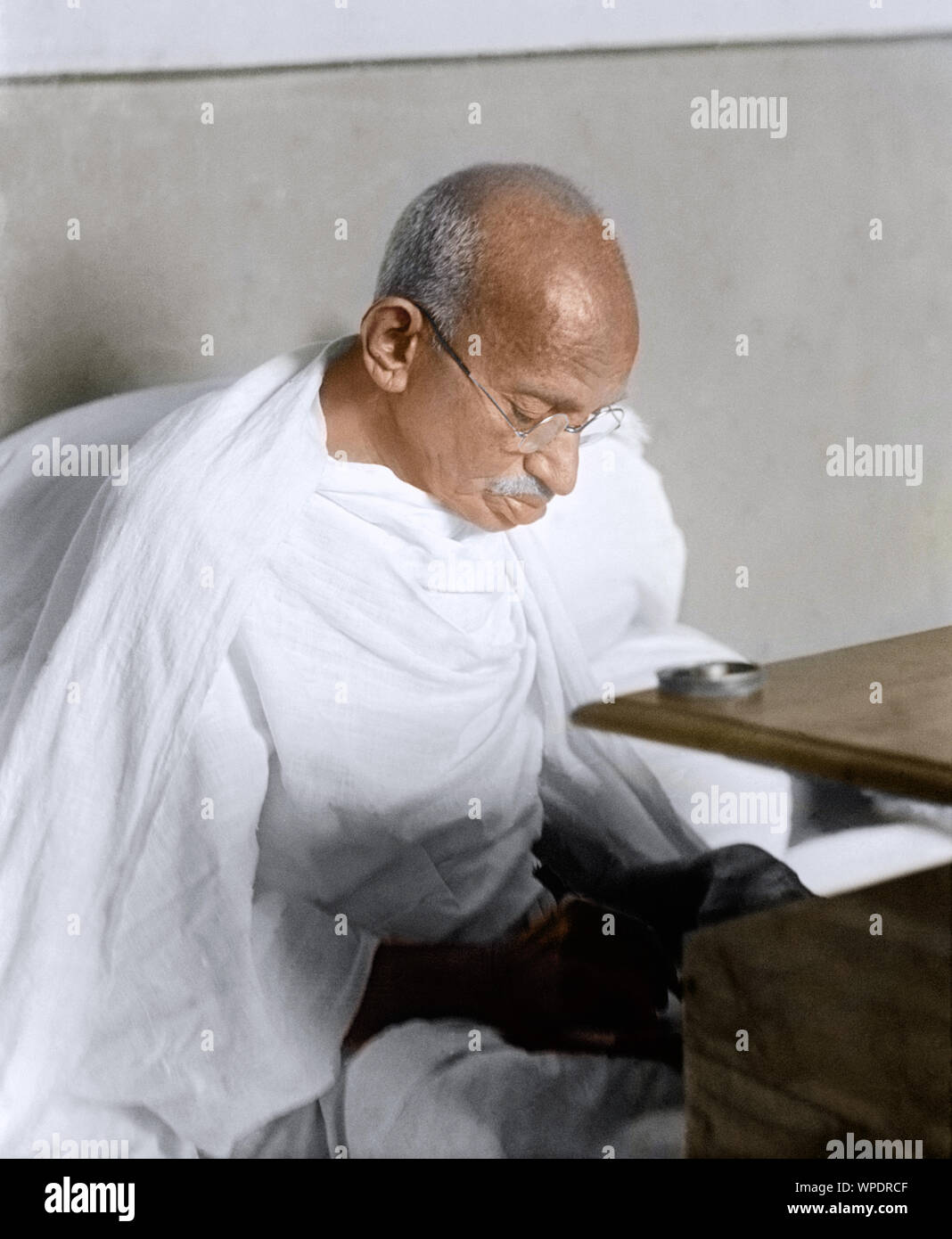 Old vintage photo of Mahatma Gandhi, India, Asia, 1946 Stock Photo - Alamy