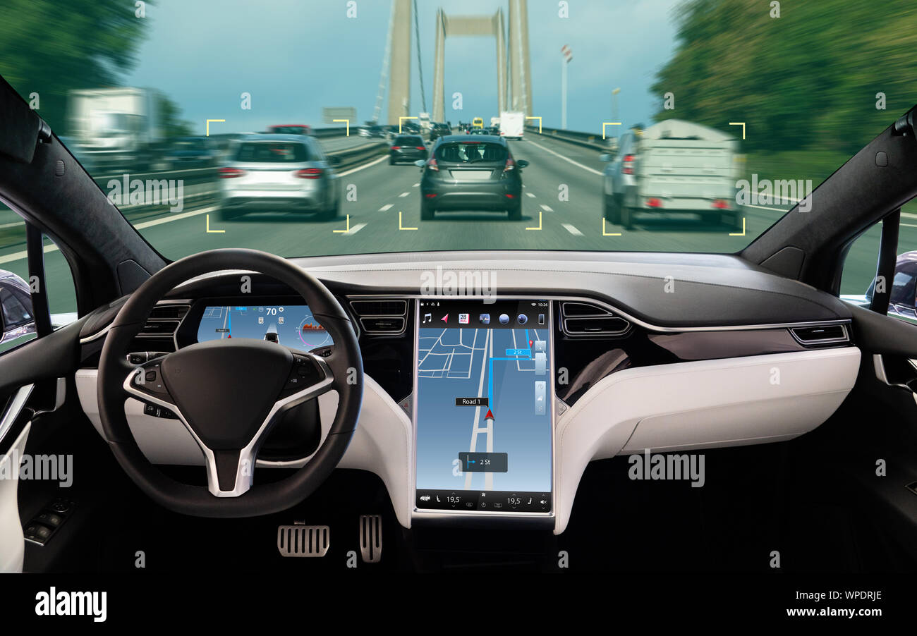 Autonomous driving technology hi-res stock photography and images - Alamy