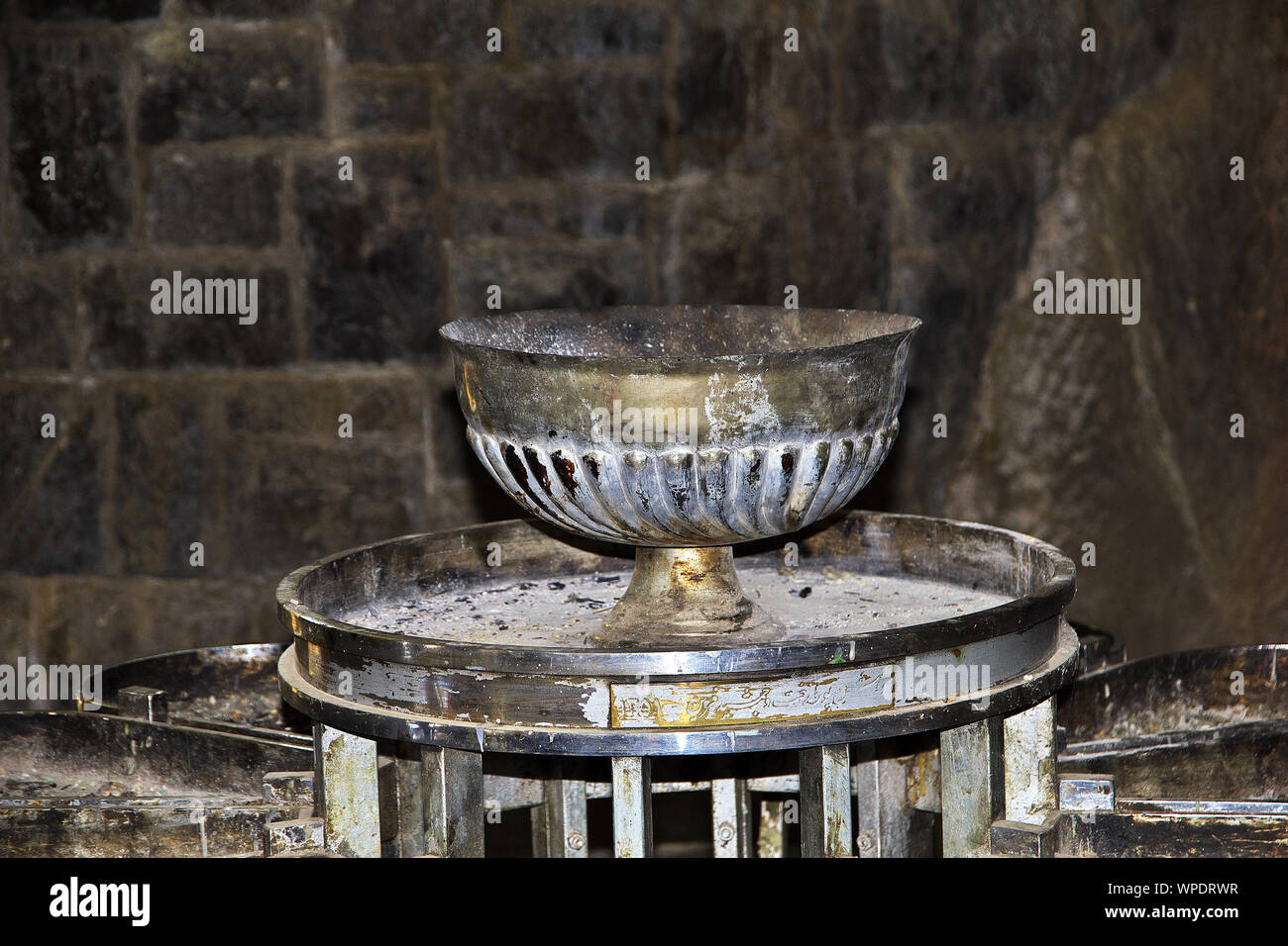 Iranian sun god hi-res stock photography and images - Alamy