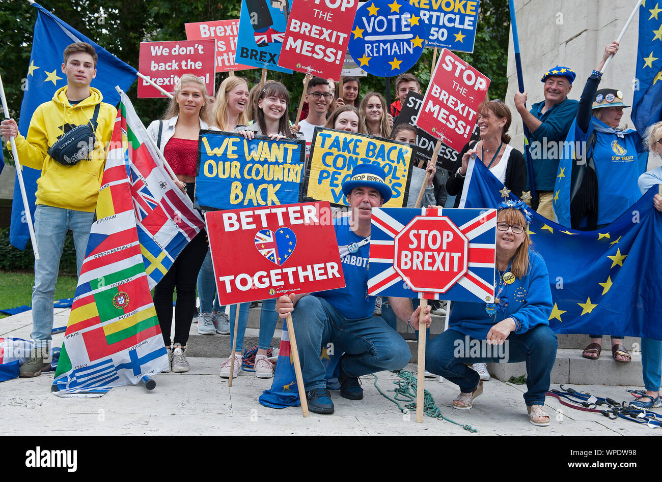 Mr steve hi-res stock photography and images - Alamy