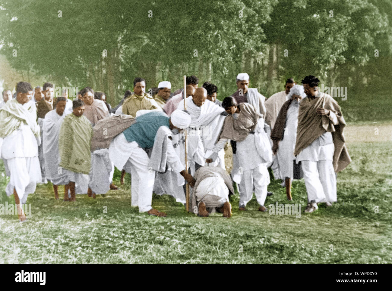 Mahatma Gandhi in village after Hindu Muslim riots, East Bengal, India ...